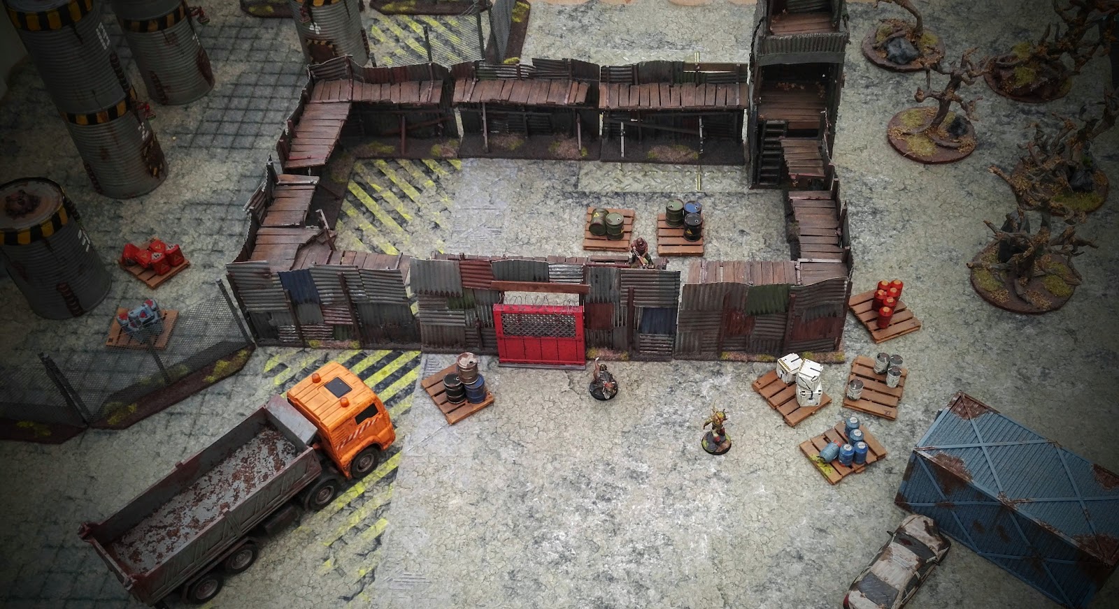 Bloodbeard's Garage: Tutorial: Scrap metal guard tower