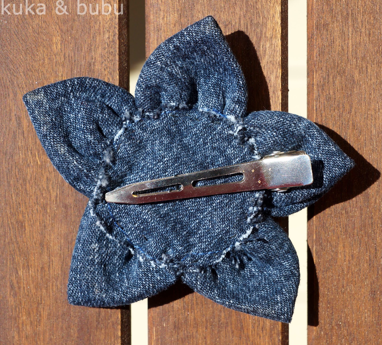 kuka and bubu: Flower power! (CC de Lalio – Parda)