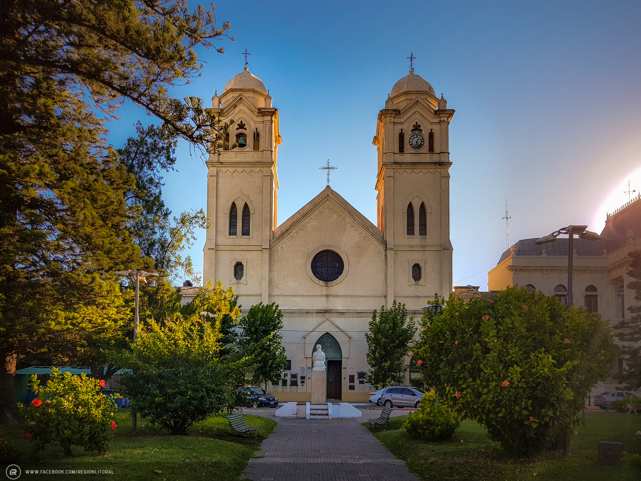 La Parroquia de la Virgen Vasca, Victoria. Entre Rios. - Region Litoral