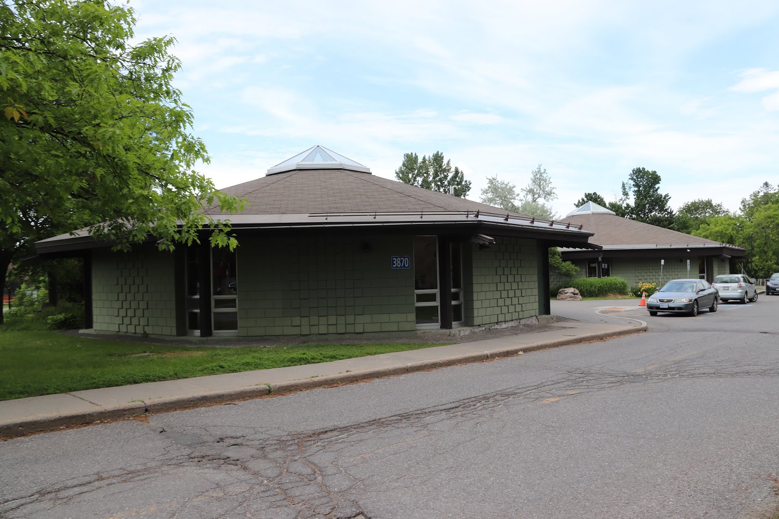 Memorials in Ottawa: Centennial Library