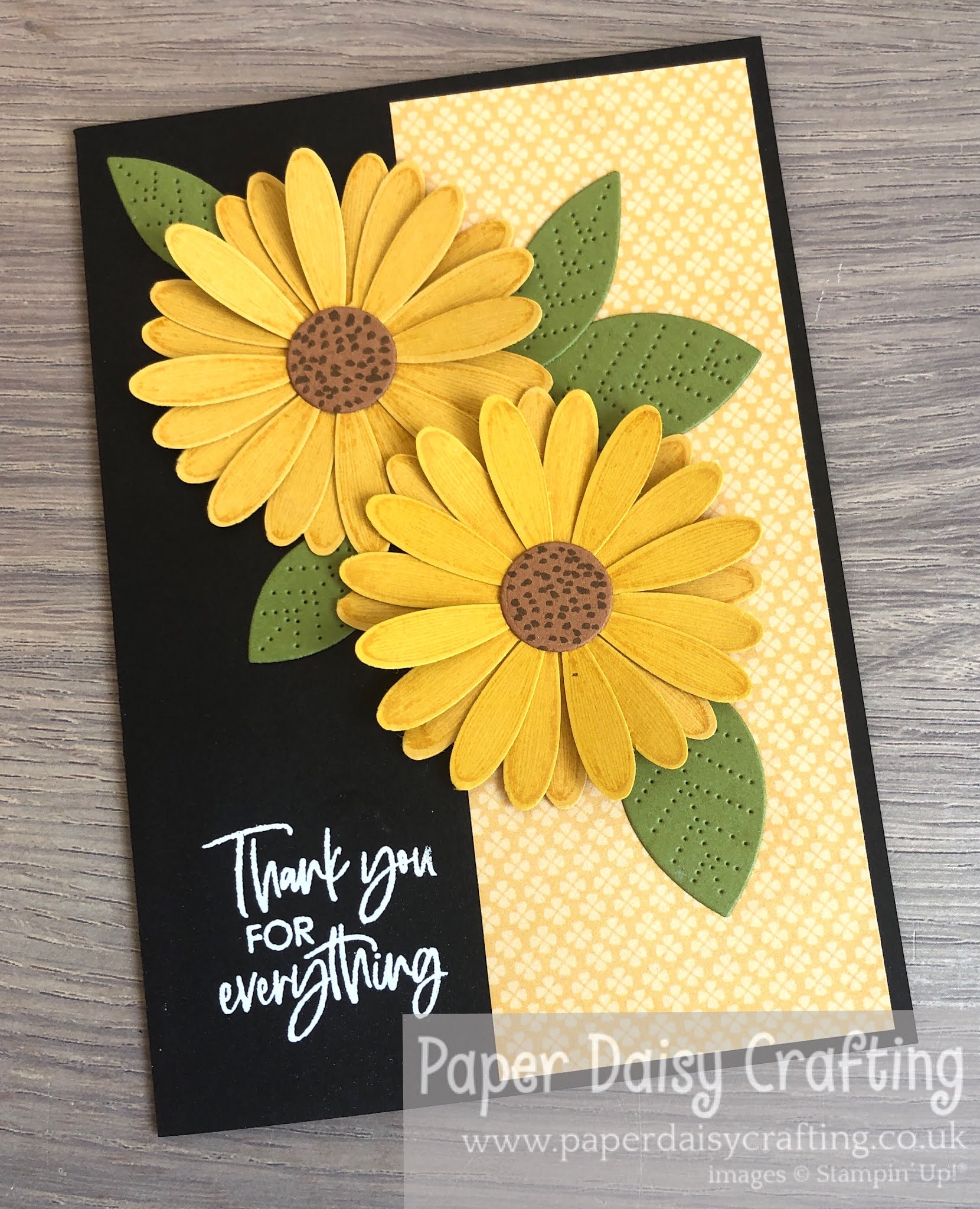 Paper Daisy Crafting: Pink Daisies with the Daisy Punch