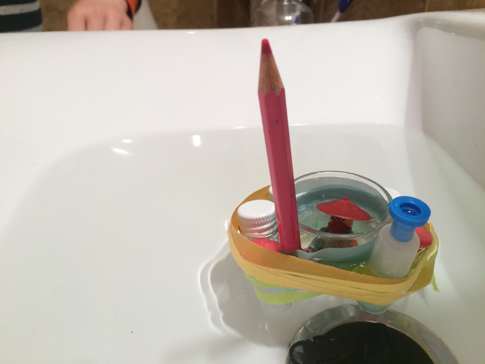 encenent la imaginació: Flotació rudimentària.