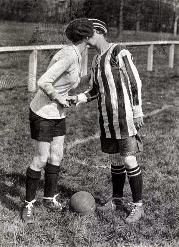 A Kiss Before the Women’s Football Game, 1920 ~ Vintage Everyday