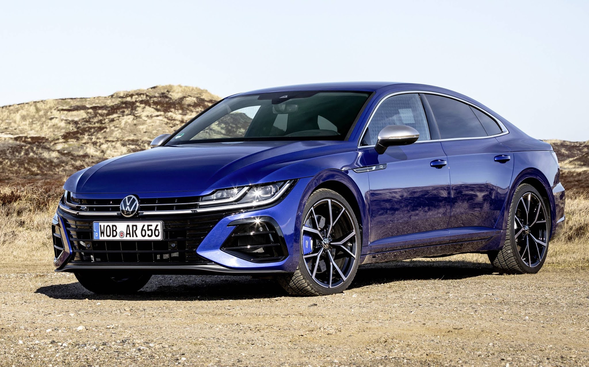 Volkwagen Arteon R chega à Europa com preços € 63.095