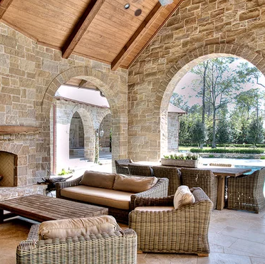 Interior Design: Backyard Patio: Outdoor Living Spaces