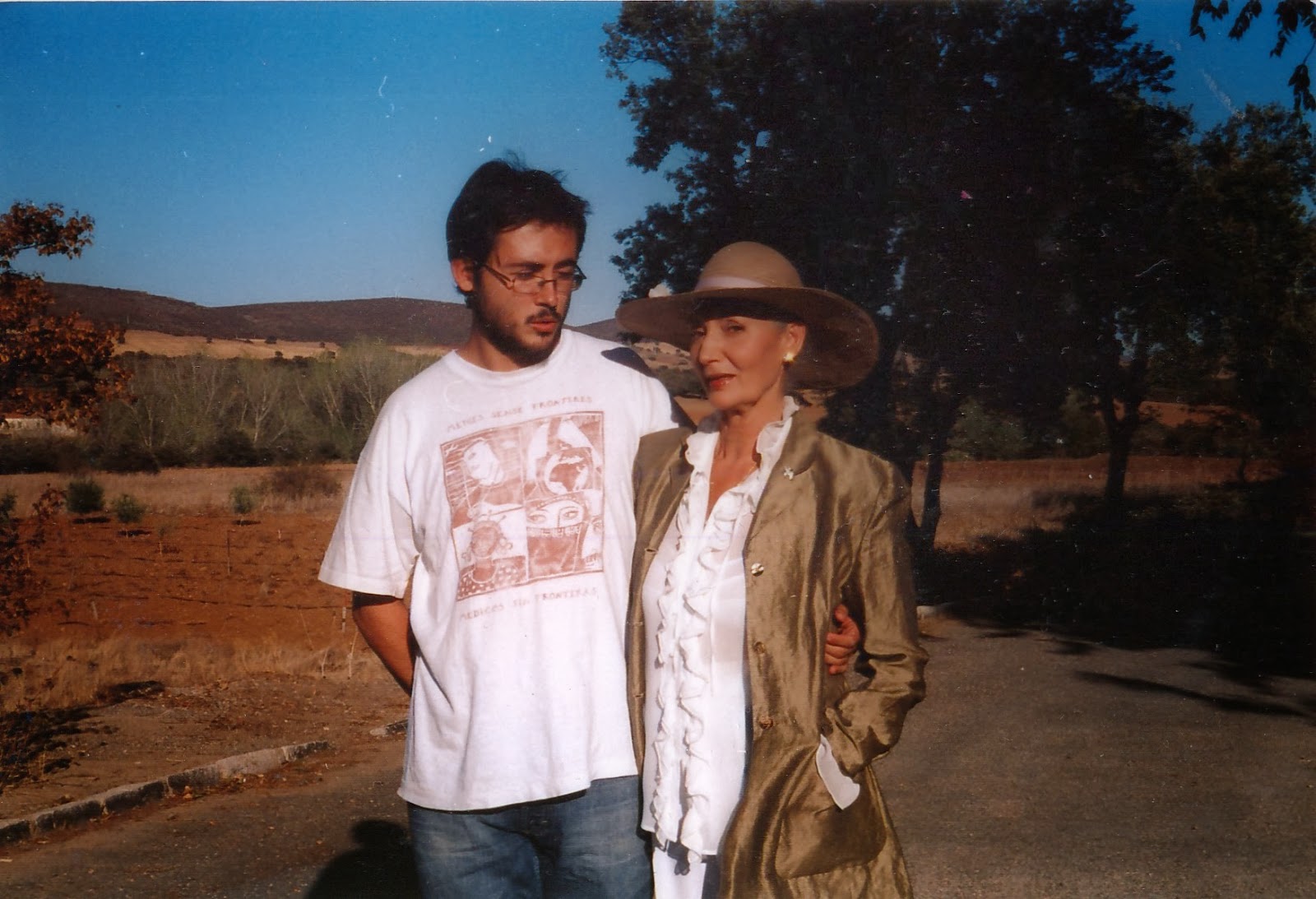 Con la voz rota: La foto descubierta: Cándida López Cano, in memoriam