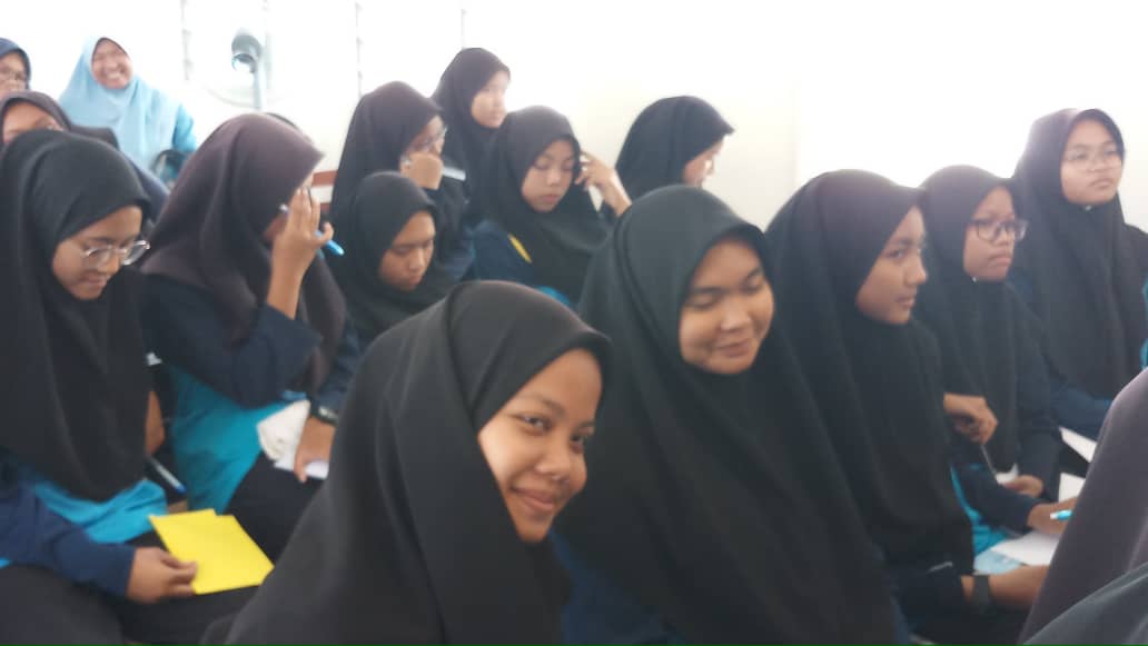 Laman Bahasa Melayu SPM: PROGRAM MOTIVASI DIRI PELAJAR TING 5 SMK SERI ...