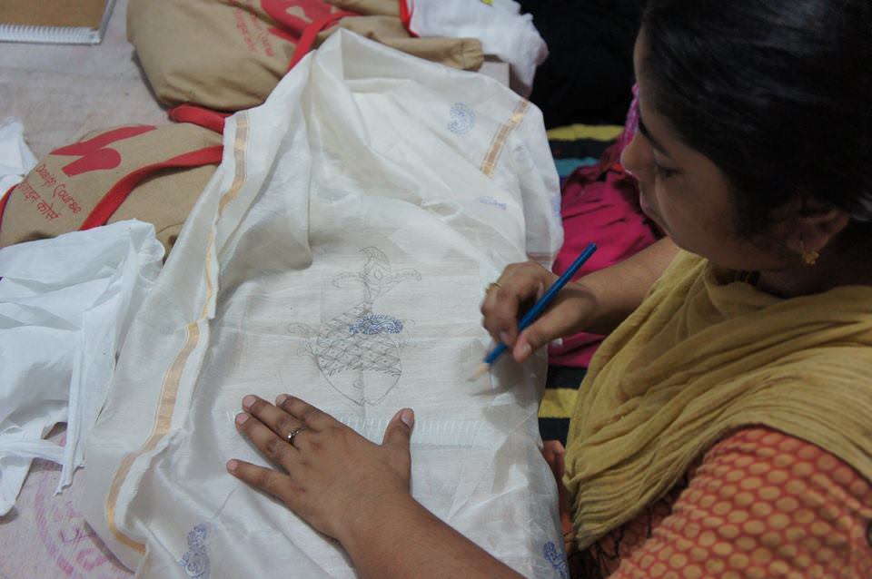 Chikankari Embroidery : Here's The Life Of Chikankari Artisans
