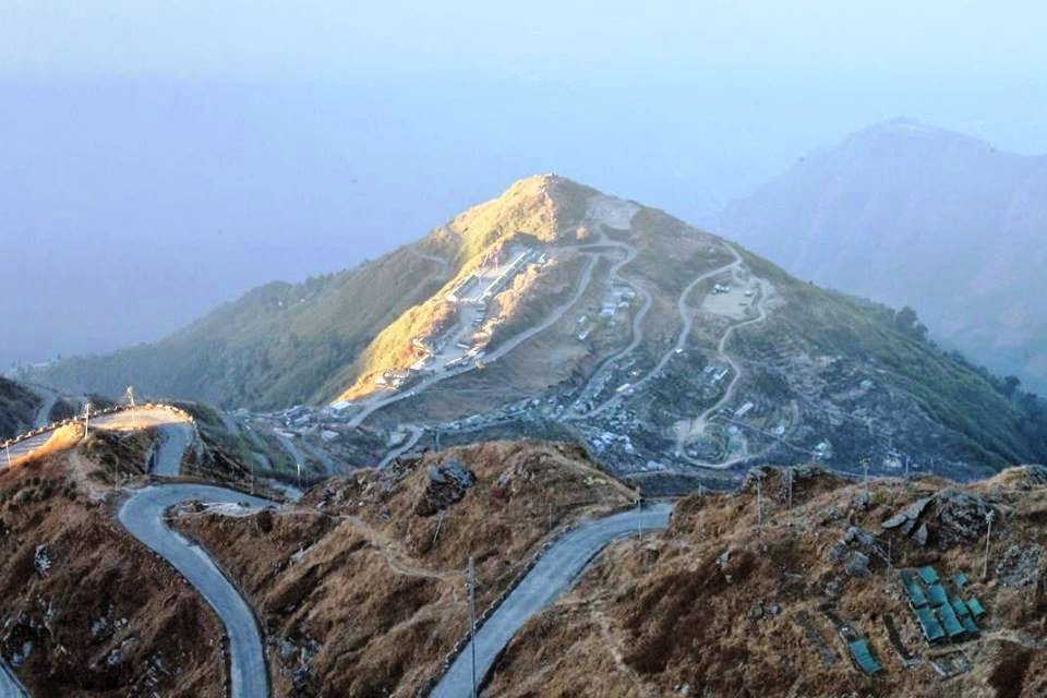 Photo Travel with Abhibrata Bhakta: Zuluk Travel Guide