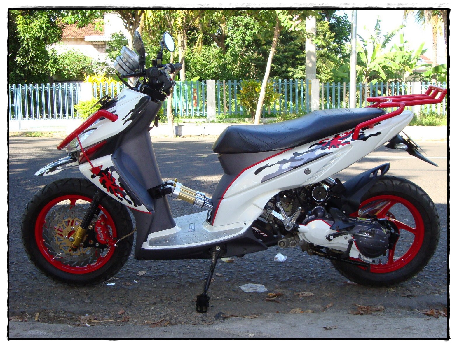 Gambar Motor Modifikasi: Gambar Modifikasi Motor Matic - Modif Keren