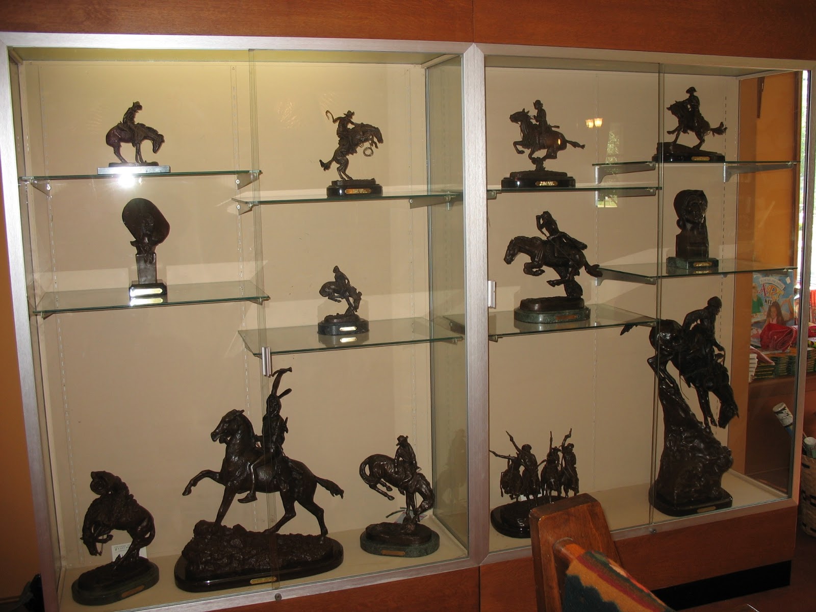 Sculp Depot: How to Choose a Frederic Remington Sculpture Reproduction