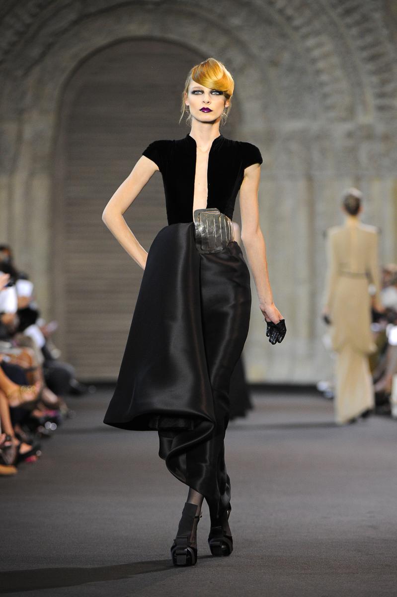 Spleen De Couture: COUTURE IN TROUSERS