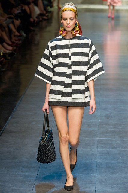 Mostly Melina: Prisoner or Referee?