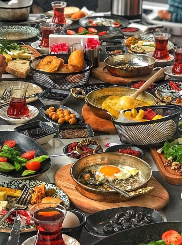 Alaca Mutfak & Cafe - En İyi Kahvaltı Mekanları