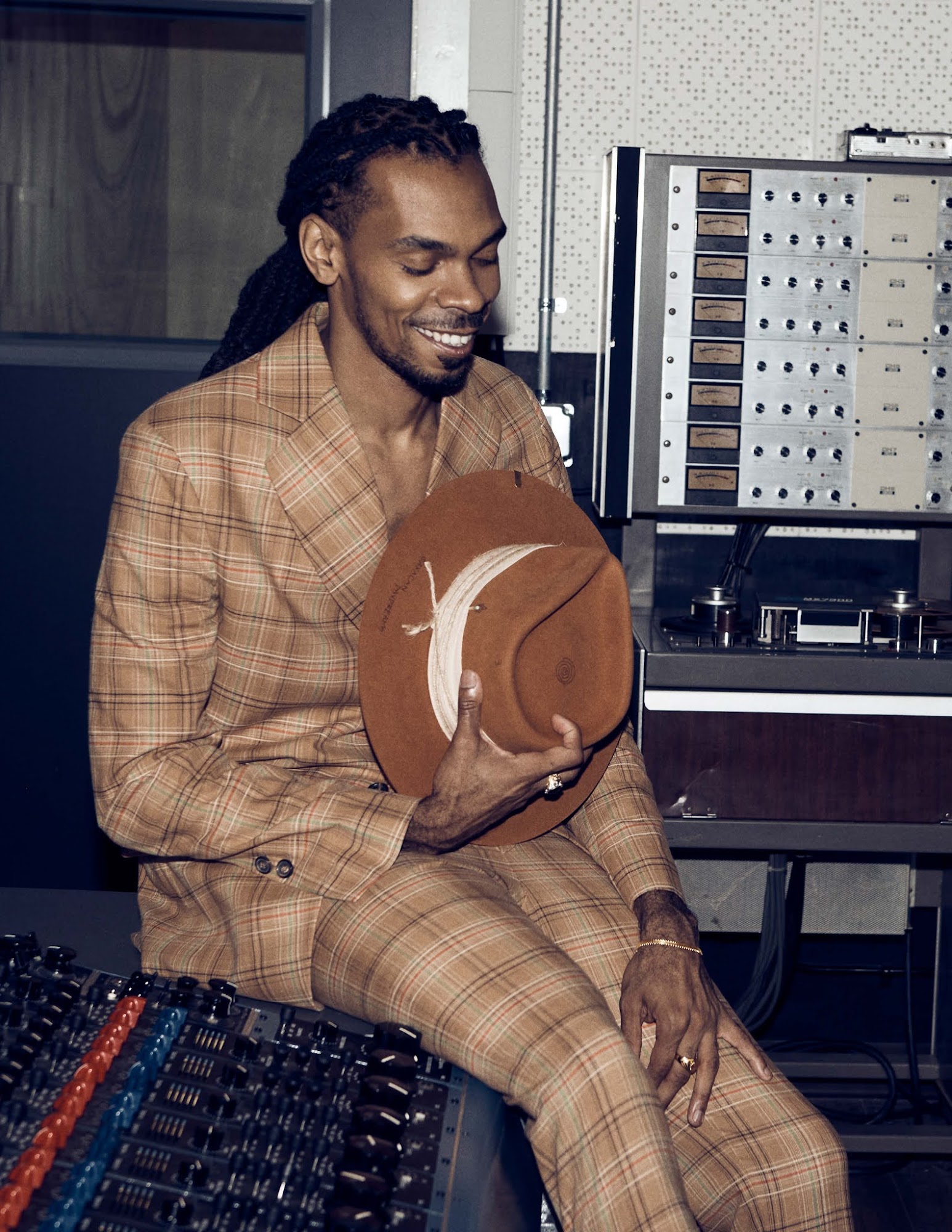 Erick the Architect, el nuevo referente del hip-hop posa para FOXES ...