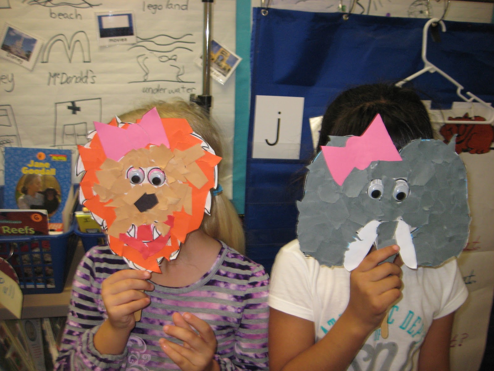 Kindergarten Boom Boom: Retelling and Reader's Theater FREEBIE!!
