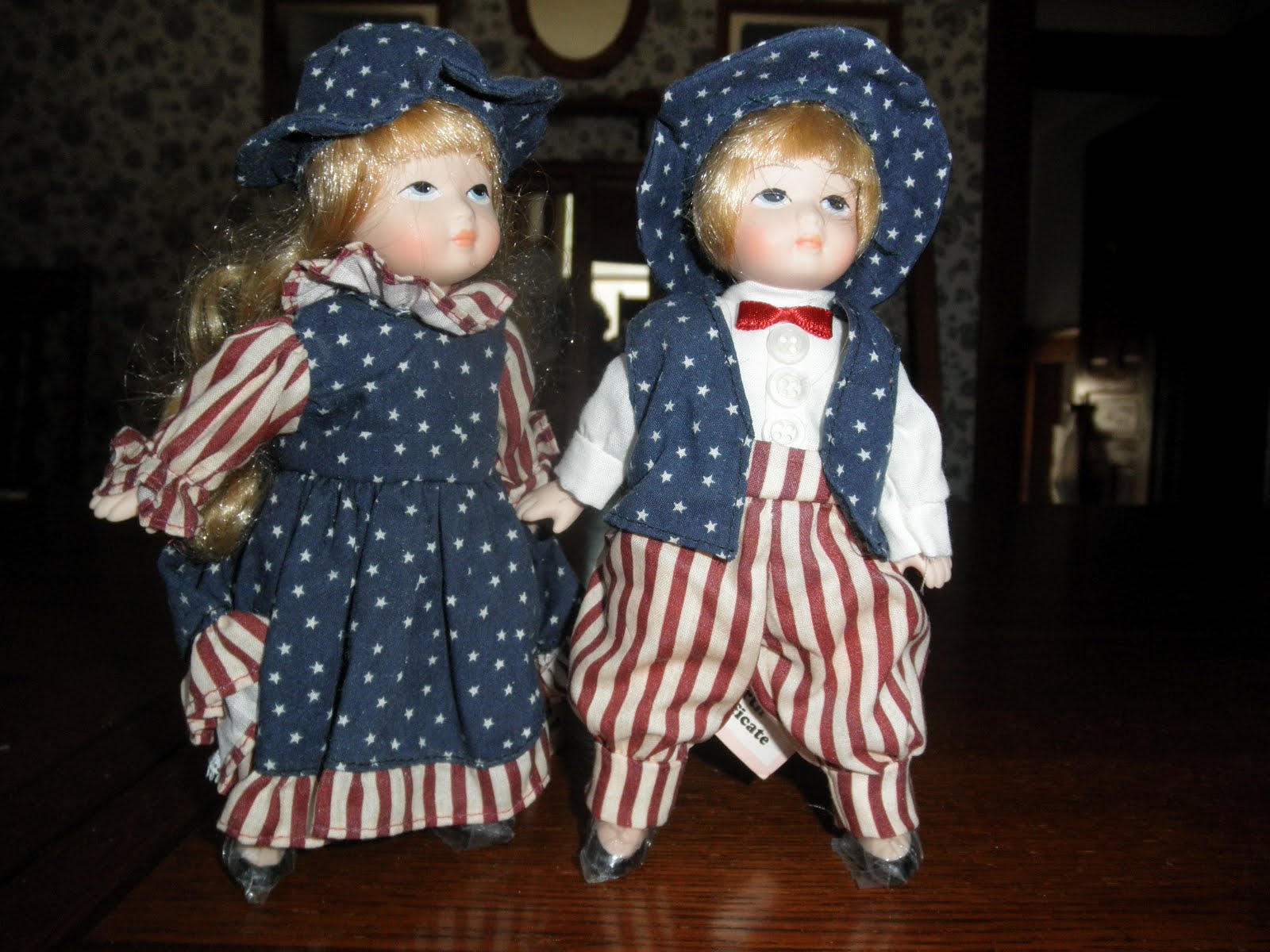 Dr. E's Doll Museum Blog: World Doll Day – The State of the Doll House