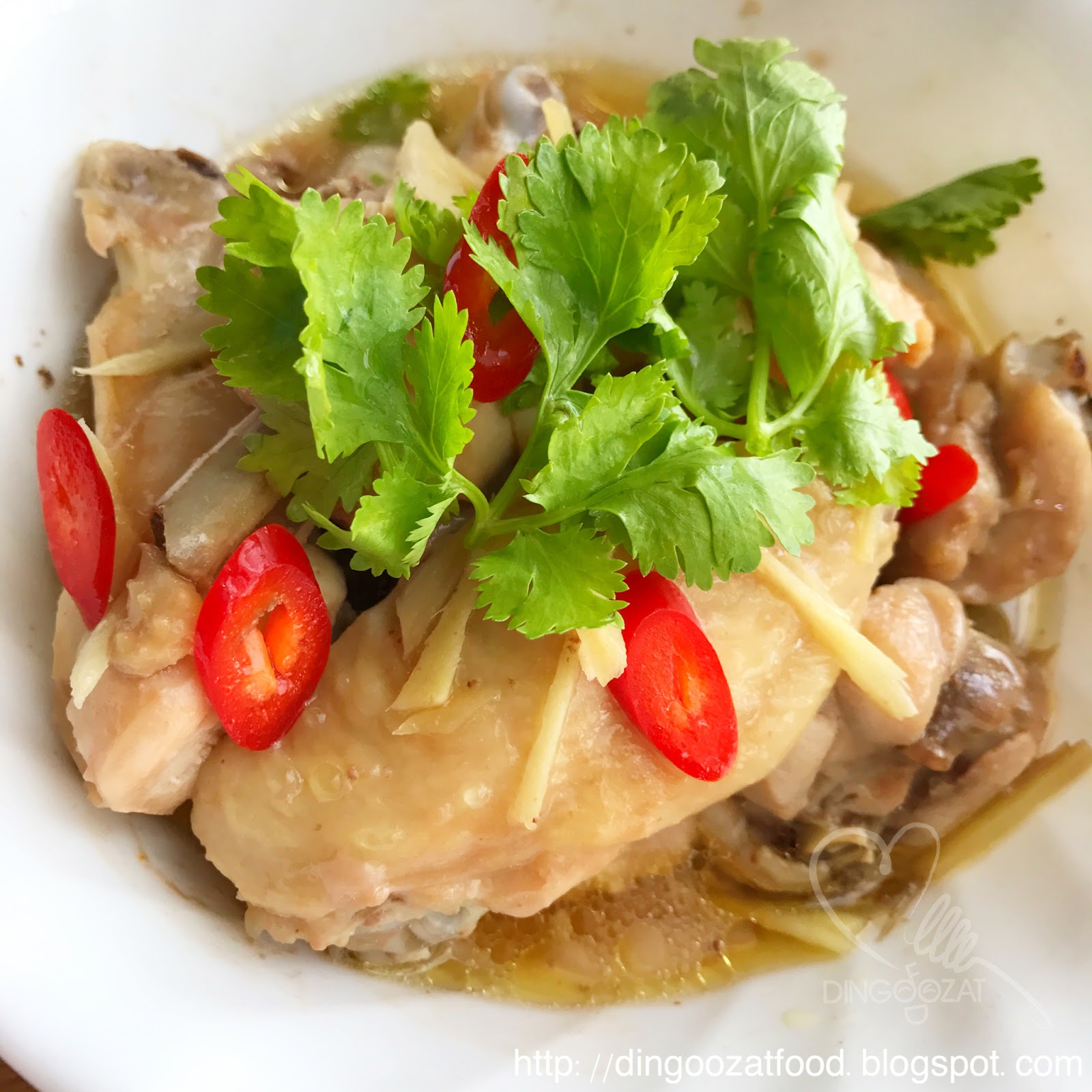 Miki's Food Archives : Steamed Chicken With Shrimp Sauce aka Prawn ...