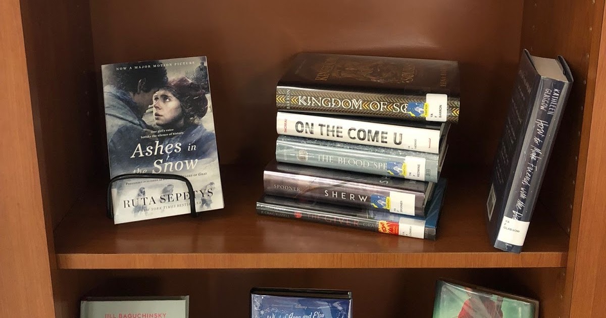 Quick & Easy YA Book Display Idea - The Learning Curve