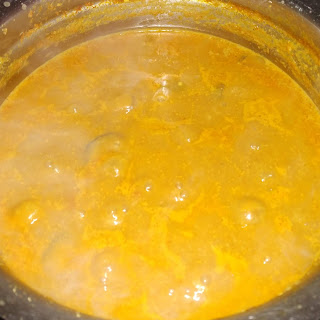 Karamani Kuzhambu Recipe| thatta payir Kuzhambu Recipe | Perum payaru ...