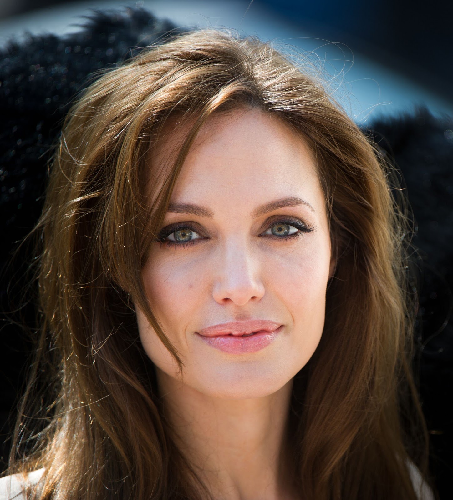 Axatems Cum Pics Angelina Jolie