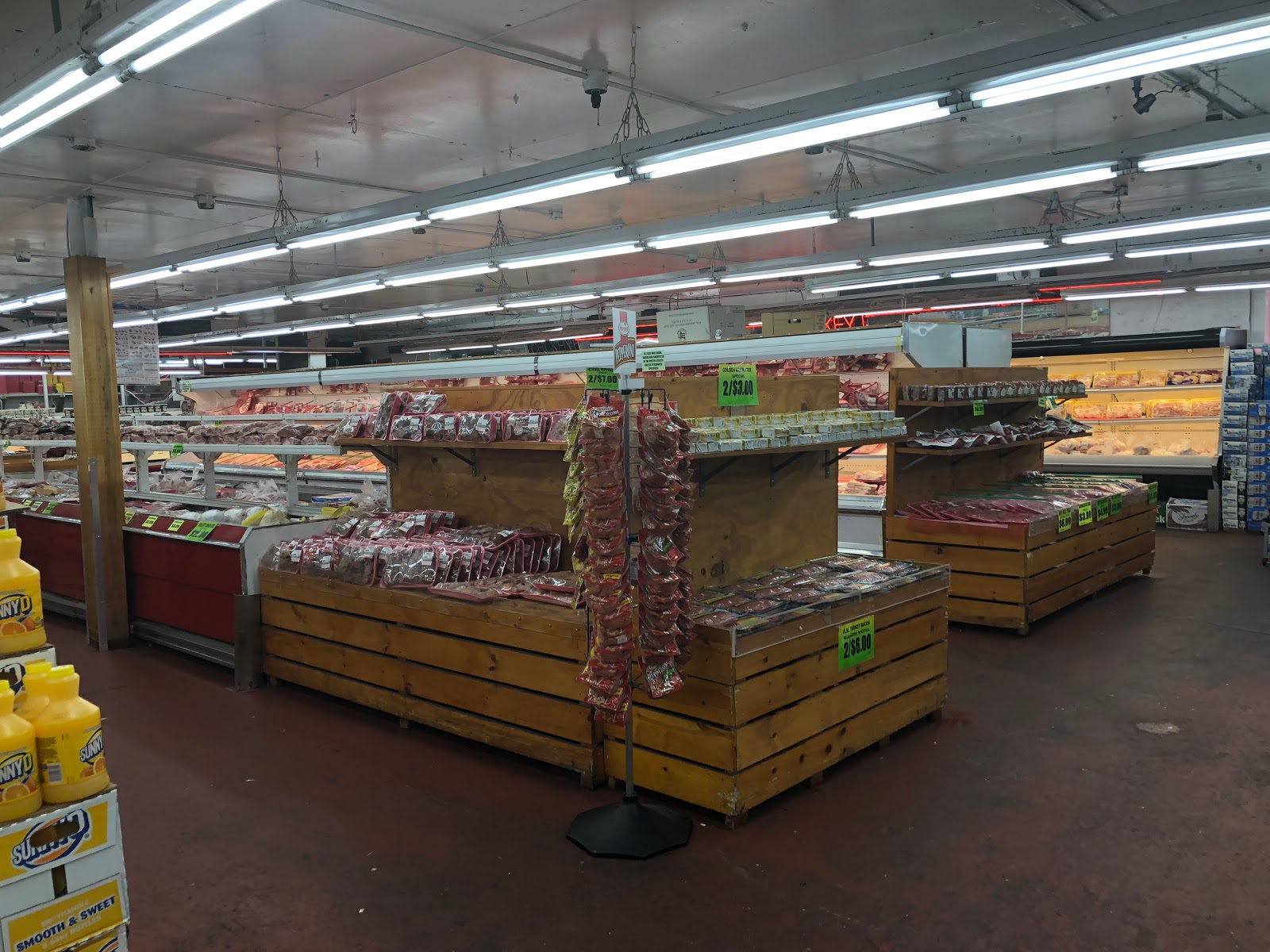 TOUR: Farm Country Supermarkets - Brooklyn, NY