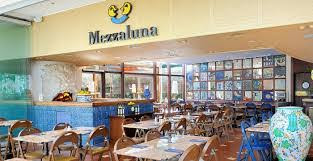 MEZZALUNA