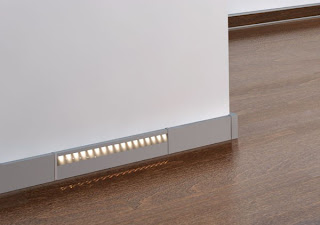 Skreenmobel,S.L.: Zócalo de aluminio luminoso con LED