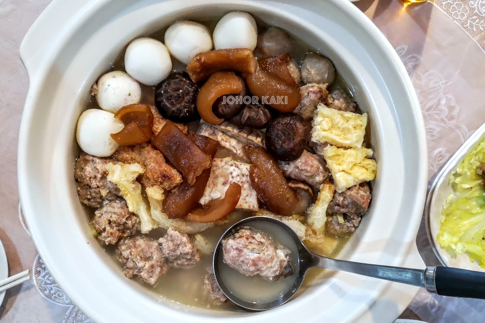 History of Hakka Poon Choi · Pen Cai from Village Feast to Global ...