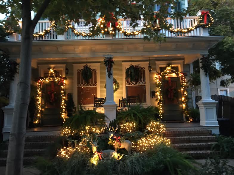 The Uptown Acorn: Heaux. Heaux. Heaux. {My Home at Dusk}