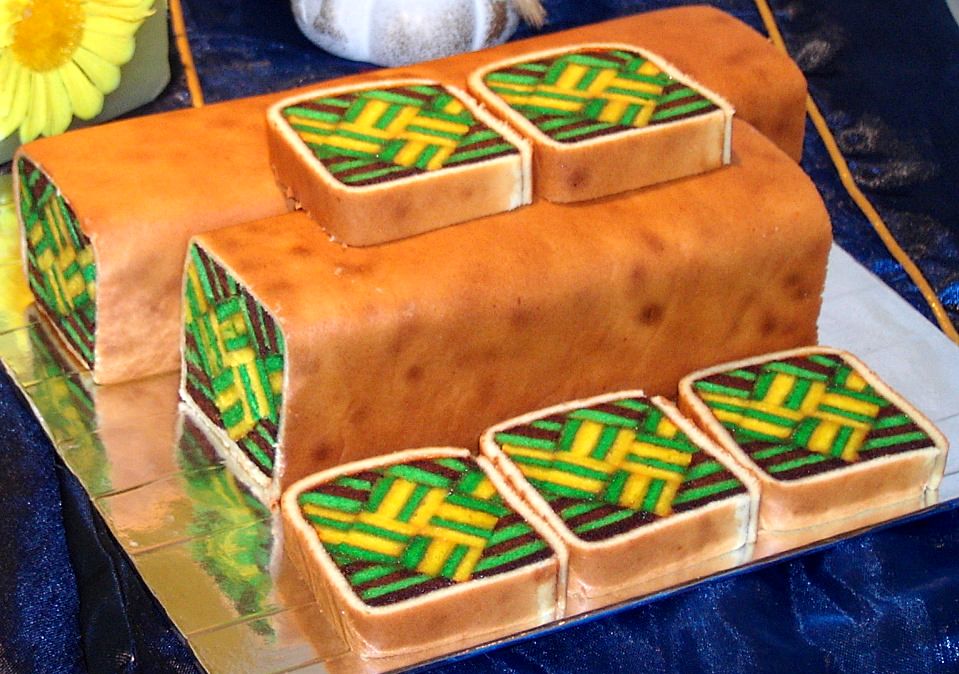 Inspirasi Bake : 10 Idea Kek Yang bertemakan Hari Raya Aidilfitri ...