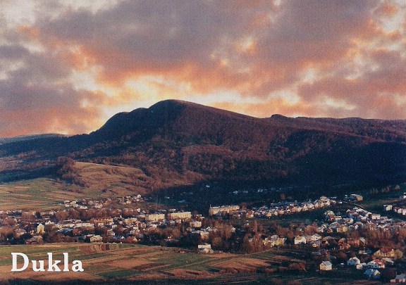 Pocztówkowe podróże po Polsce: DUKLA