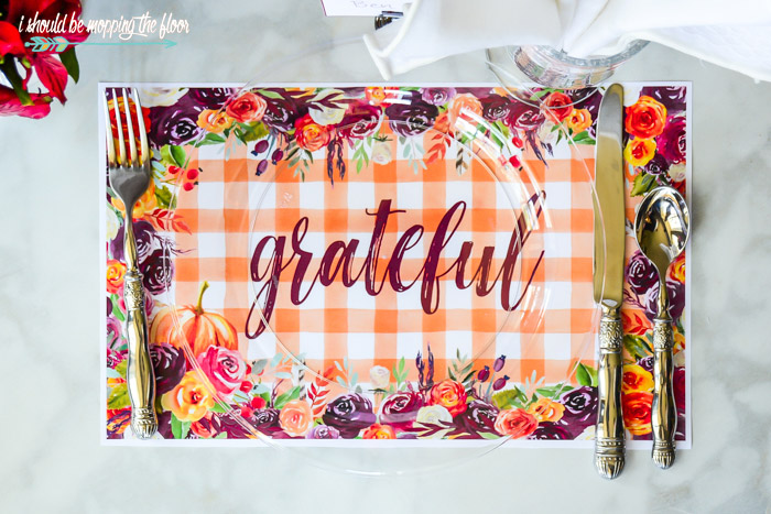 Free Printable Fall Menu and Place Cards | i should be mopping the floor