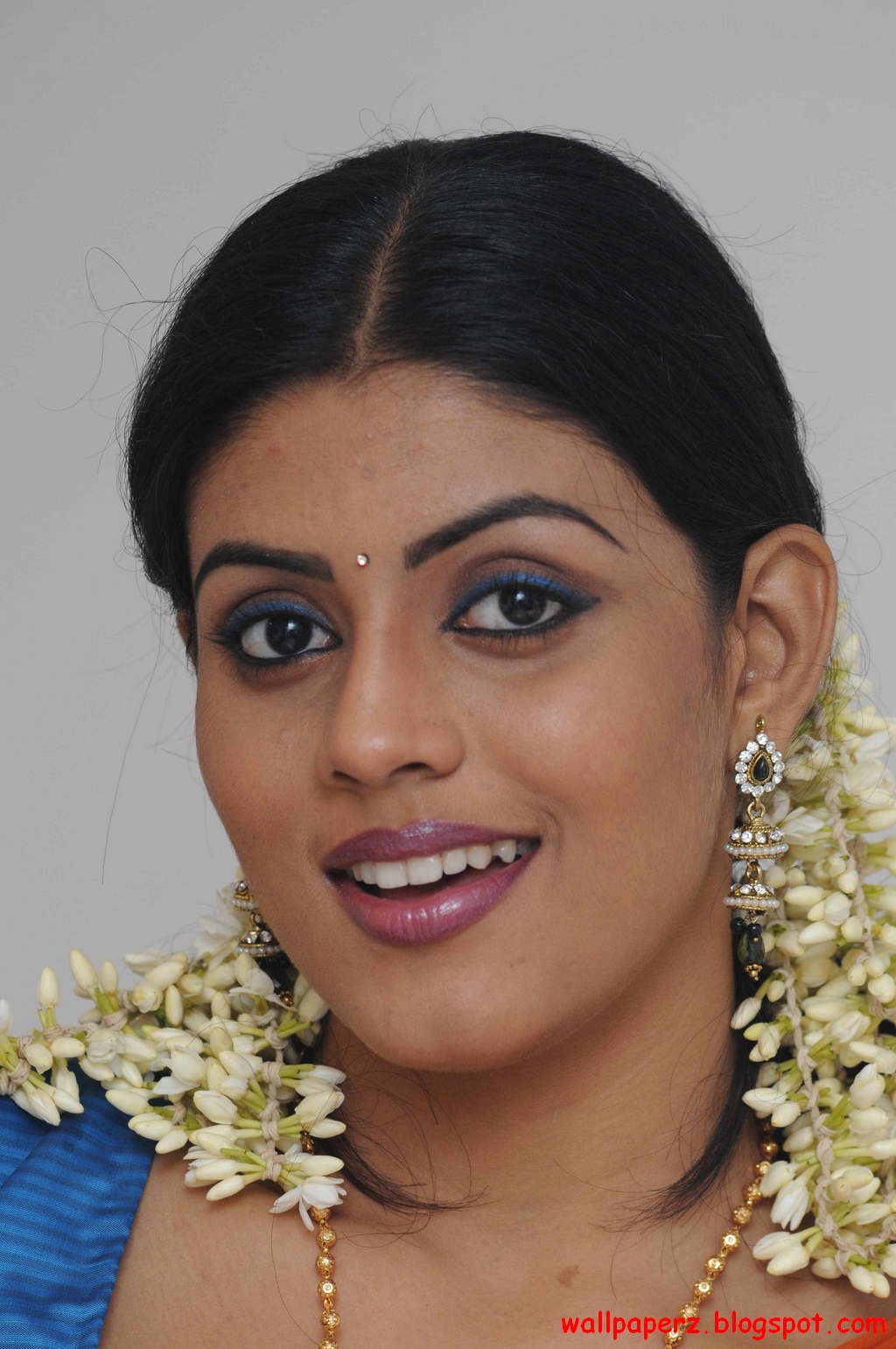 wallpaperz: INIYA LATEST WALLPAPERS