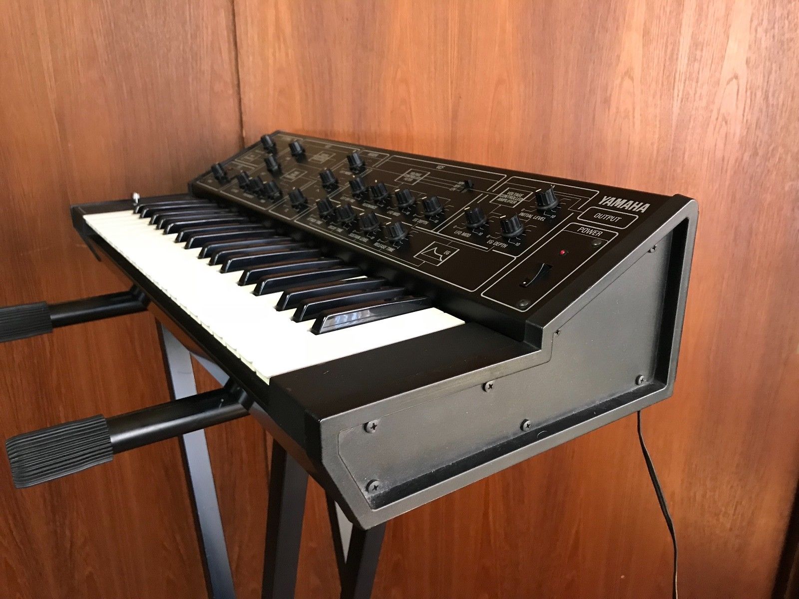 MATRIXSYNTH: Yamaha CS-5 CS5 vintage monophonic analog synthesizer SN 3031