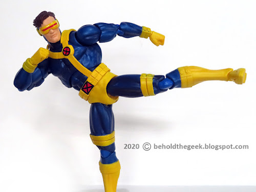 MAFEX X-Men Cyclops Action Figure Review
