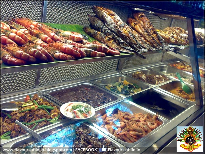 Leisure eating by the beach at Breakthrough Restaurant