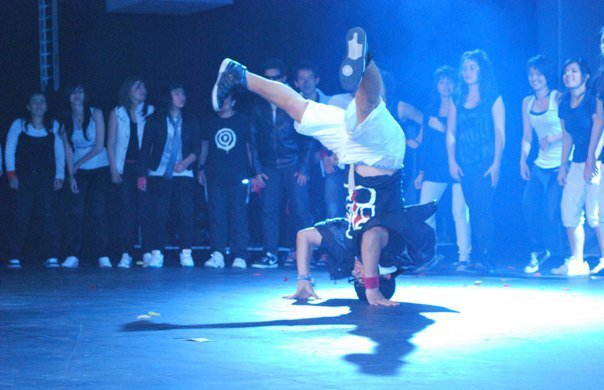 !!Studio 12 ¡¡ Dances ..........."step by step": Hip-Hop