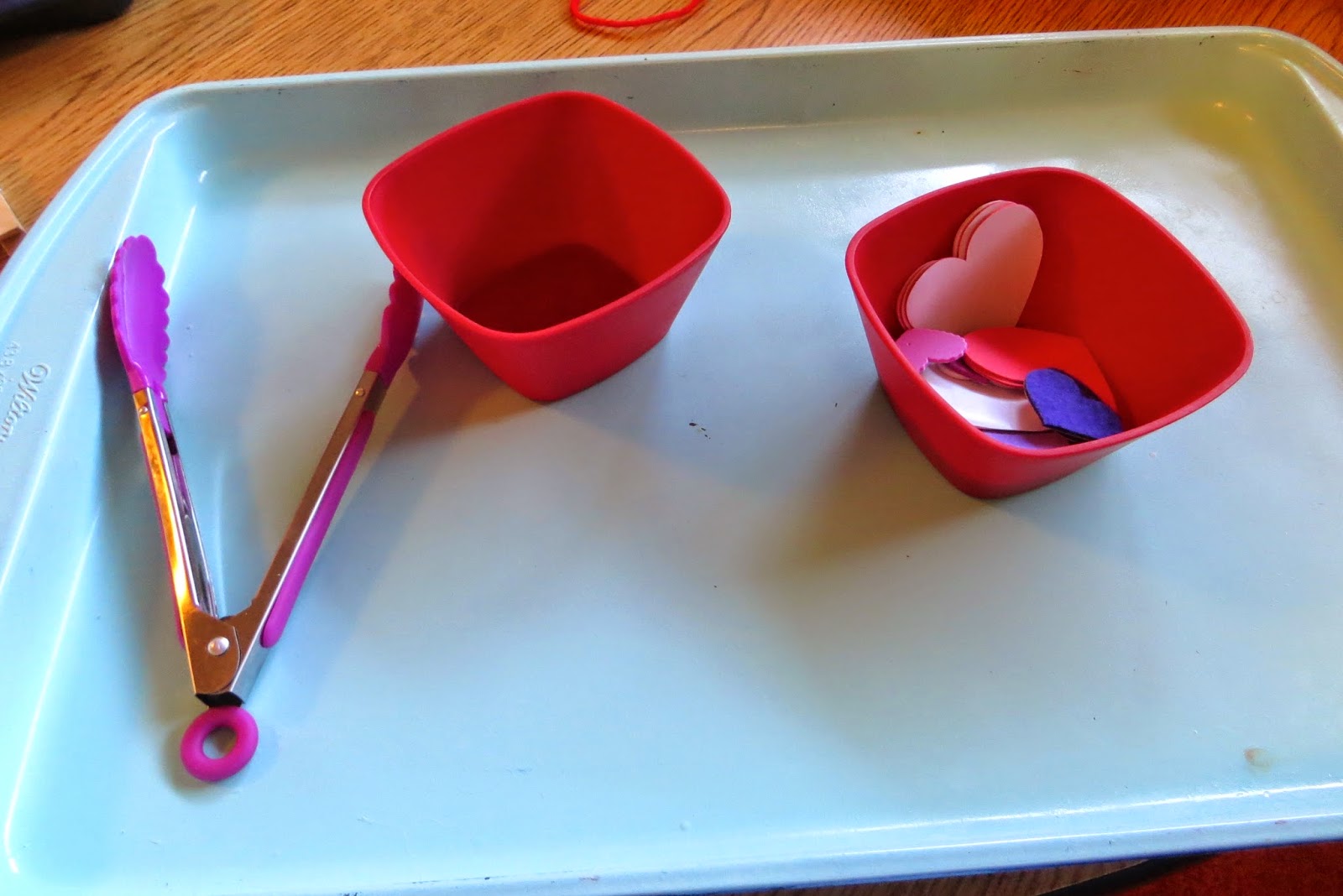 Ms. Sara's Preschool Blog: Learning Station - Heart Transfer - Toddlers