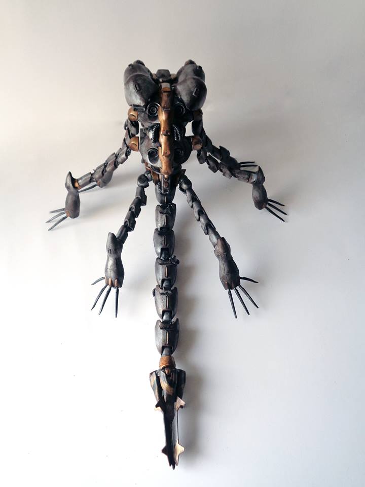 Custom Build: 1/144 Demon Engine Kit Bash