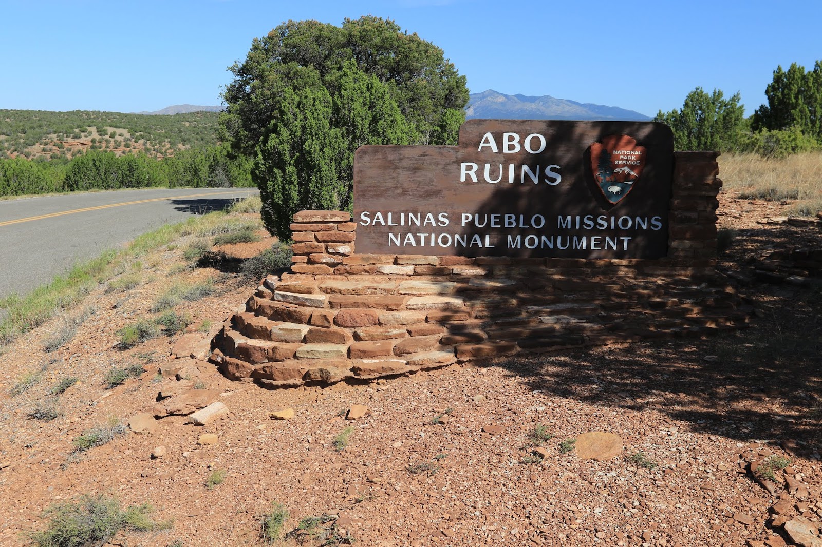 gjhikes.com: Abó Ruins