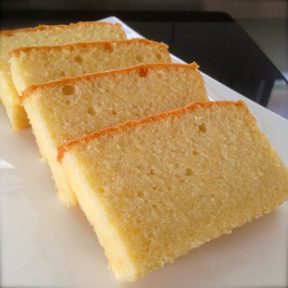 Fiona Lau's Spongy Toink Toink Buttercake - by Jeannie Tay | Baking's ...