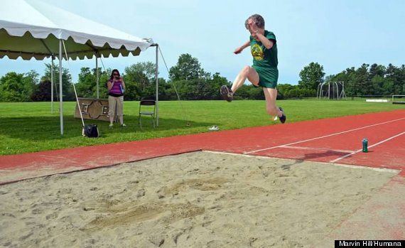 Nenek 79 tahun ini berhasil pecahkan 15 rekor dunia! - Coretanku