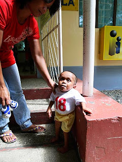 Fatos e Notícias do Cotidiano: O menor homem do mundo