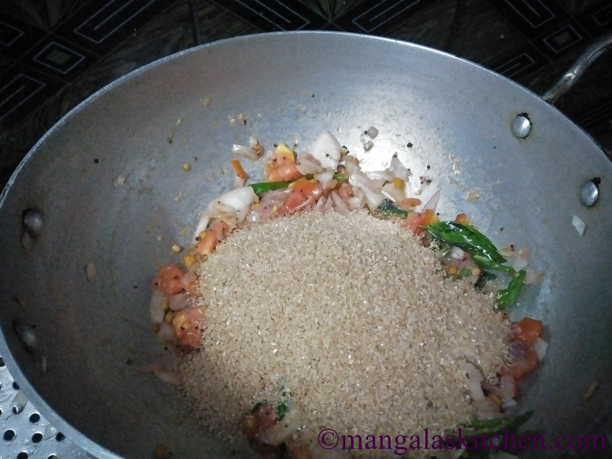 Samba Rava Upma | Godhumai Ravai Upma | Broken Wheat Upma ~ Mangala's ...