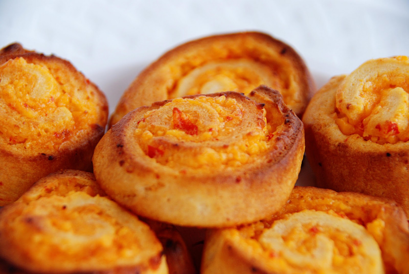 Super Simple 2-Ingredient Pinwheels