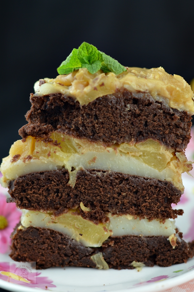 Tort de post, cu ananas - CAIETUL CU RETETE