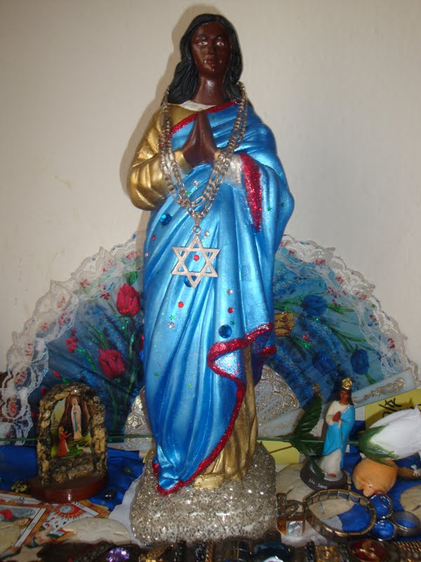 Luz de Umbanda: Santa Sara Kali e os Ciganos
