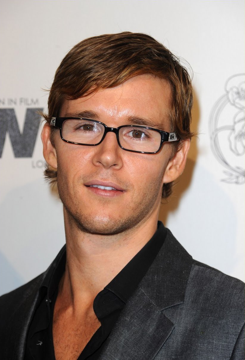 Artistry of Man: Four Eyed Men 4: Ode To The Lovable Geek