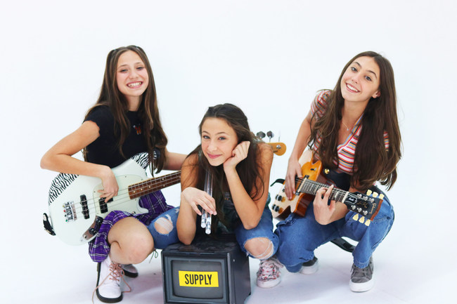 Gen Z Girl Pop Rock Band 'Hello Sister' Releases New Single 'Paralyzed ...
